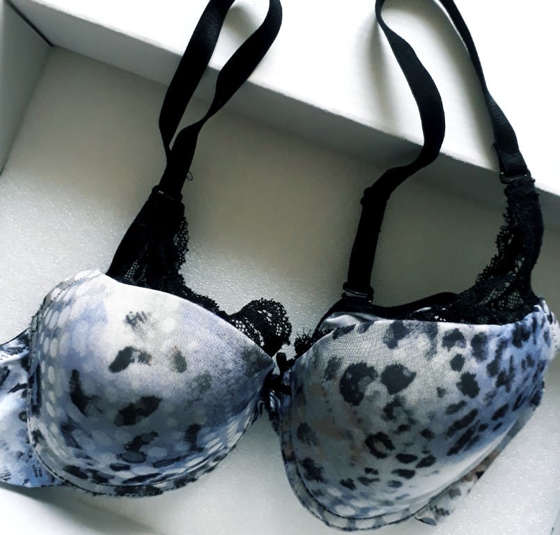 Codes Combined Bra (75A), Women's Fashion, New Undergarments ...