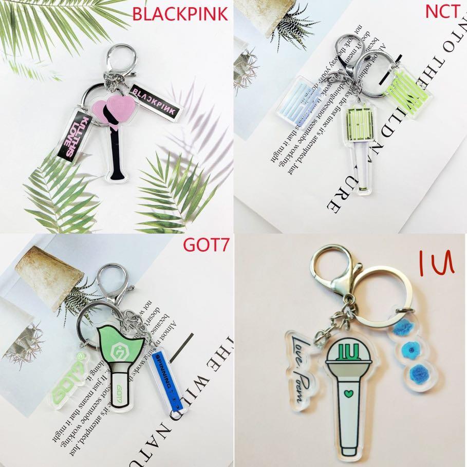 [GO] ASSORTED KPOP GROUP KEYCHAINS BTS TWICE STRAY KIDS EXO NCT IU ...