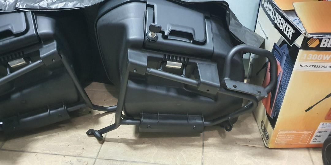 Honda CB400X OEM original side pannier boxes, Motorcycles, Motorcycle ...