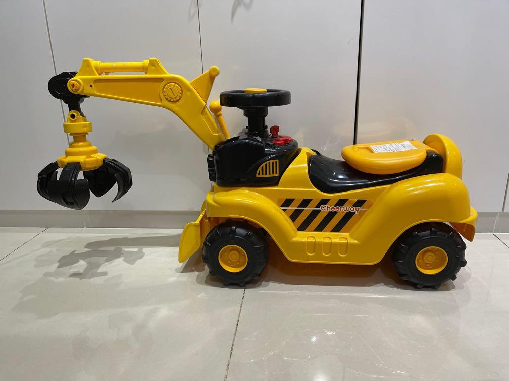 Manual ride on car, Babies & Kids, Infant Playtime on Carousell