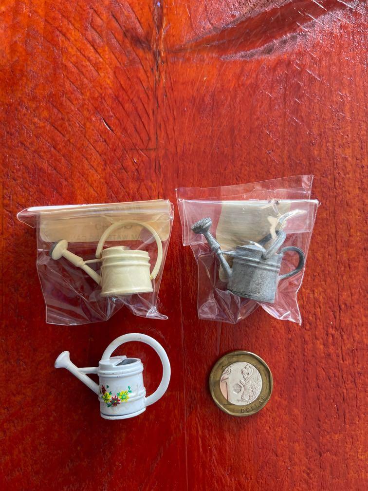 Metal Miniature watering can (assorted colours), Hobbies & Toys ...
