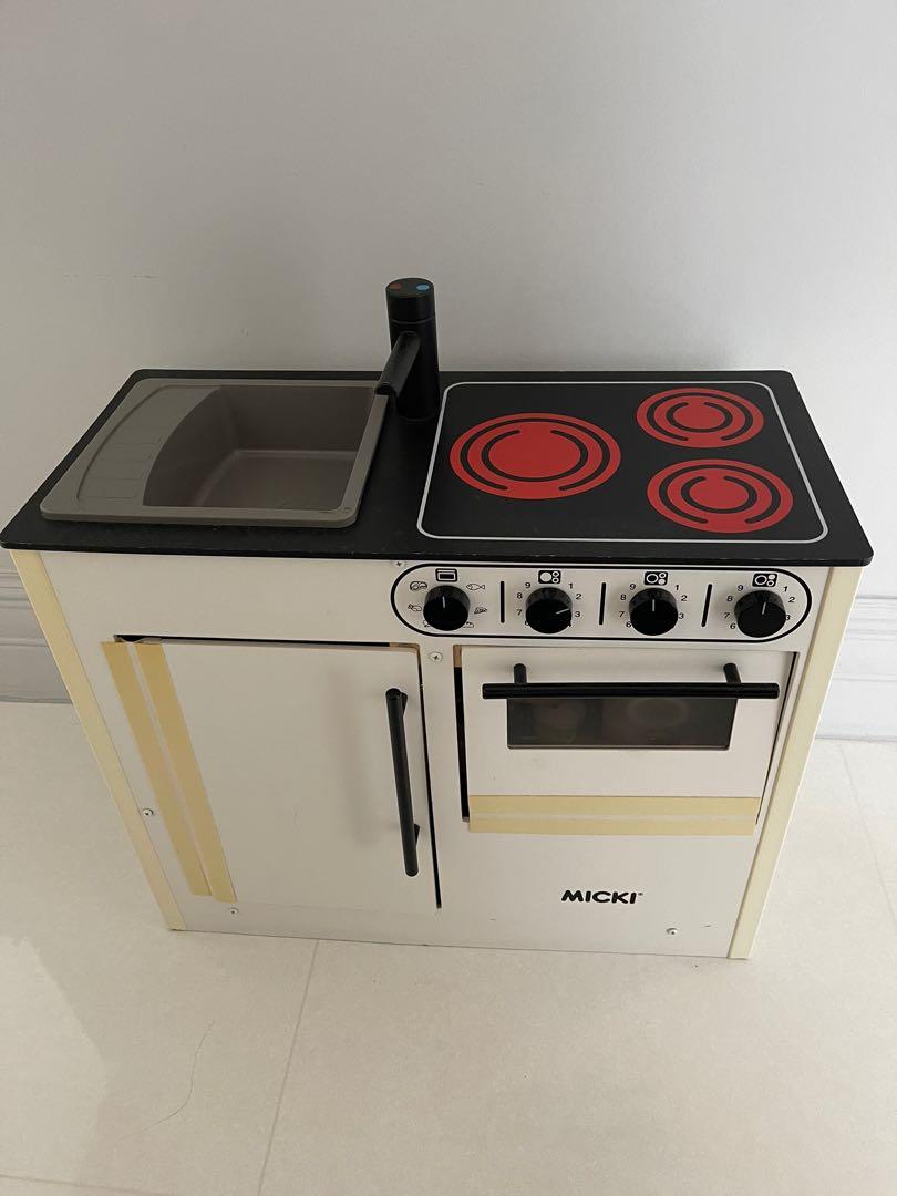Micki Play Kitchen with free Play Food, Hobbies & Toys, Toys & Games on ...