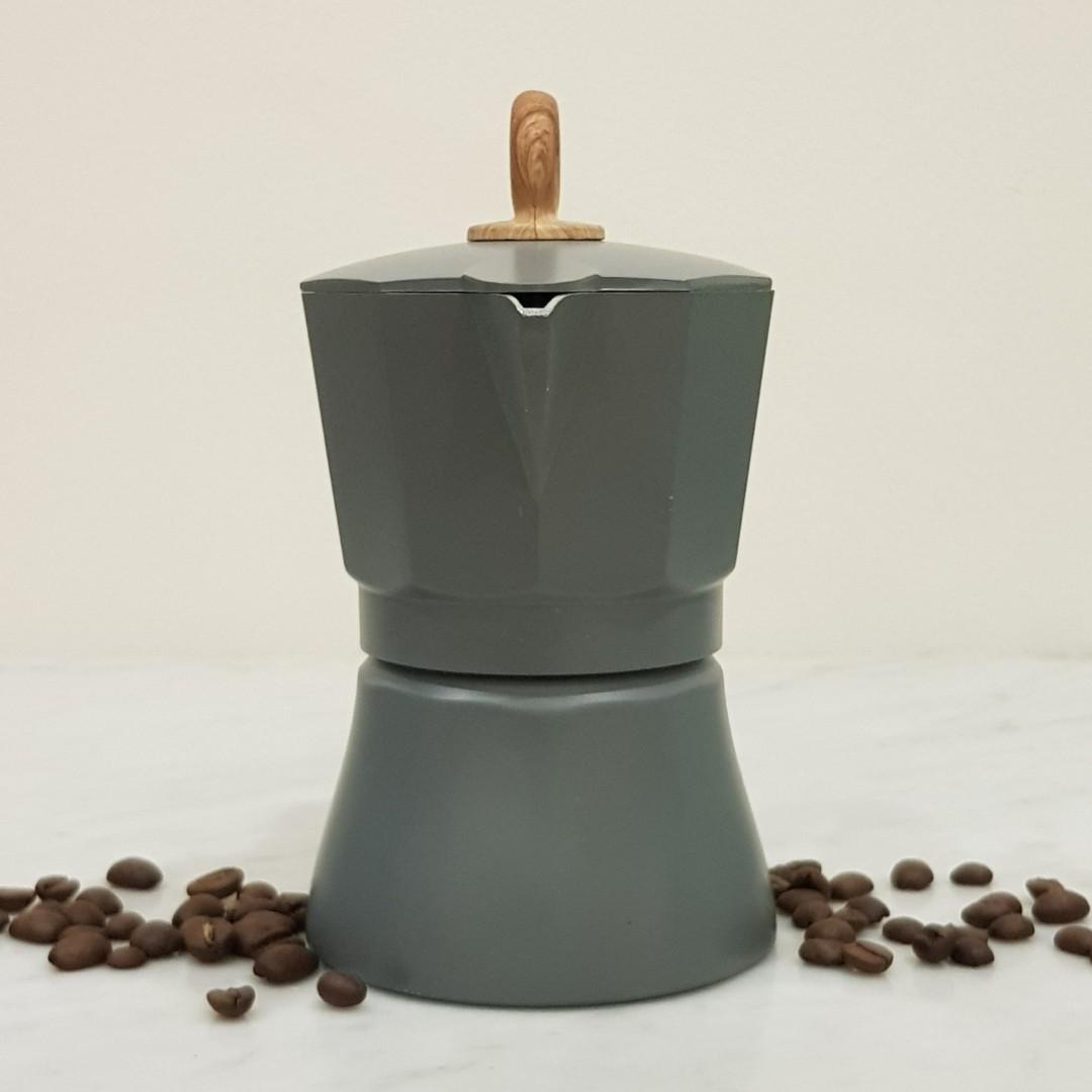 MOKA POT | Classic Italian Espresso Coffeemaker | Stove-top Precolatar ...