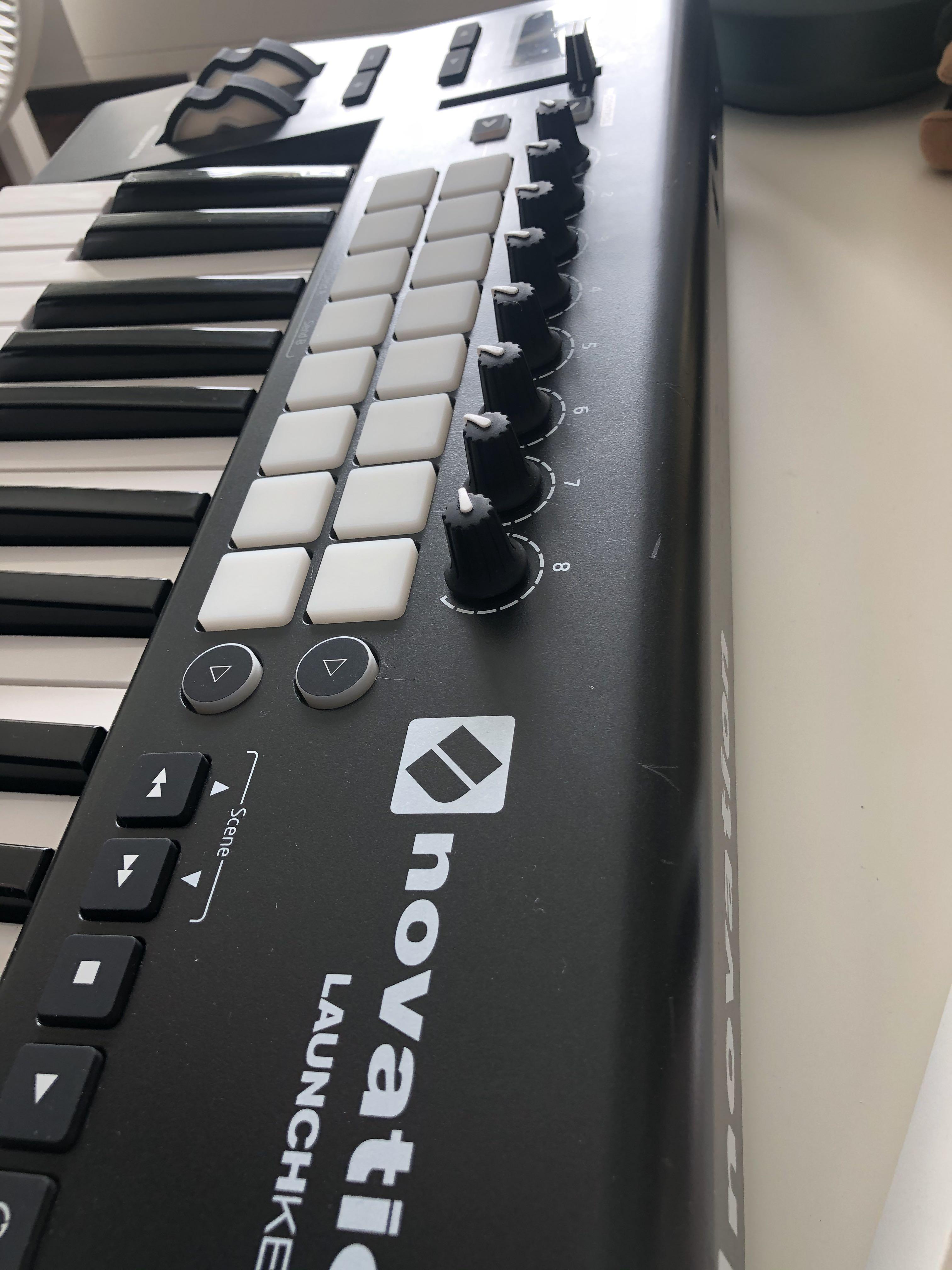 Novation MK2 25 launch key, Hobbies & Toys, Music & Media, Musical ...