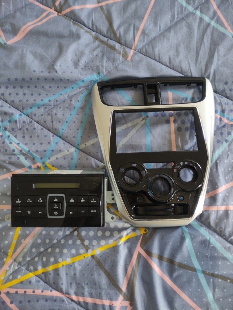 ORIGINAL RADIO SET AXIA STYLE, Auto Accessories on Carousell