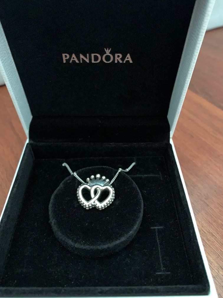 Pandora Heart crown necklace, Women's Fashion, Jewelry & Organisers ...