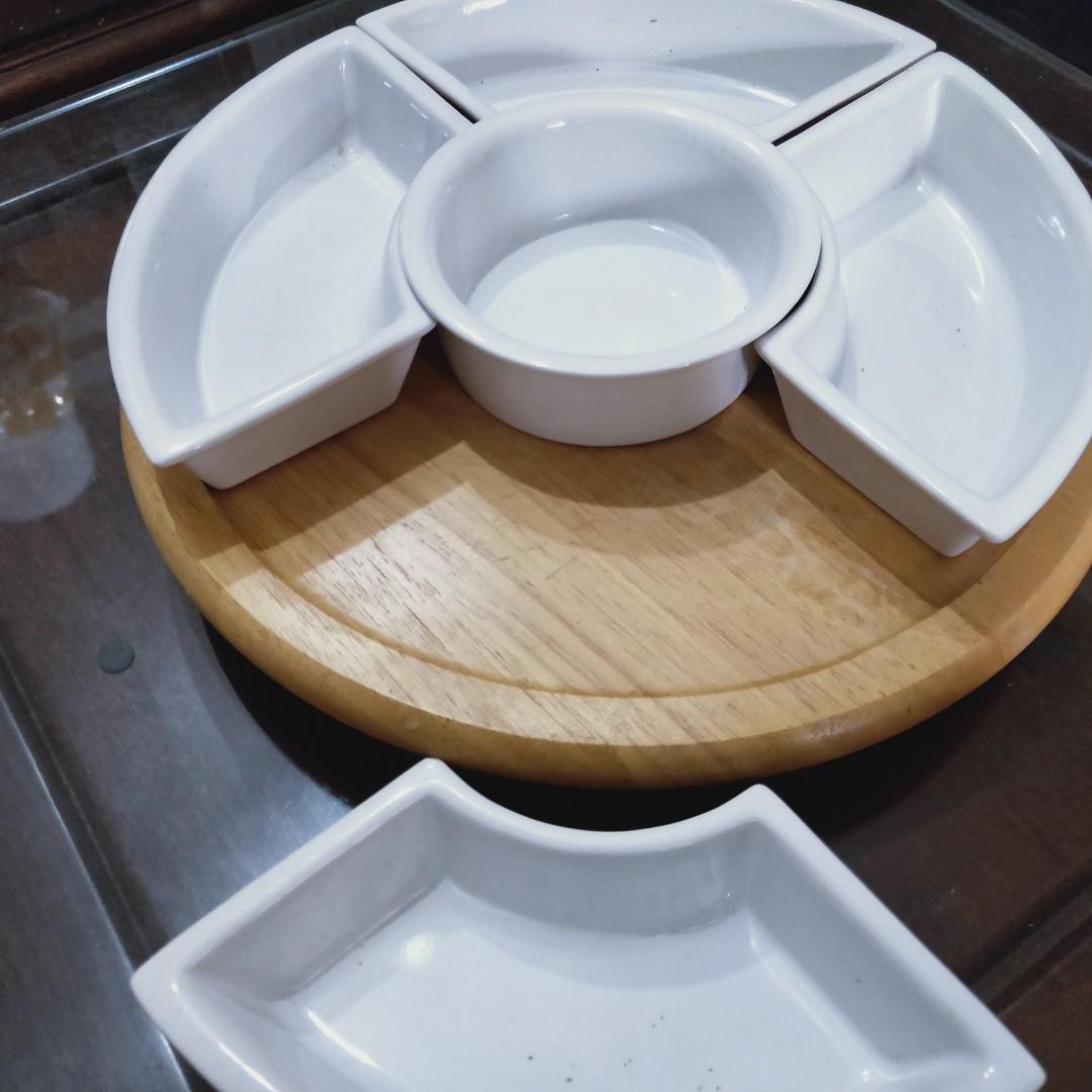 Rotating snack tray, Furniture & Home Living, Kitchenware & Tableware ...