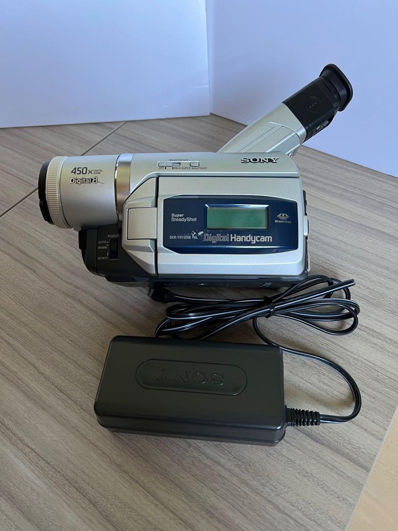 Sony D8 camera Digital 8, Hi8 backwards compatible , 攝影器材, 攝錄機 - Carousell