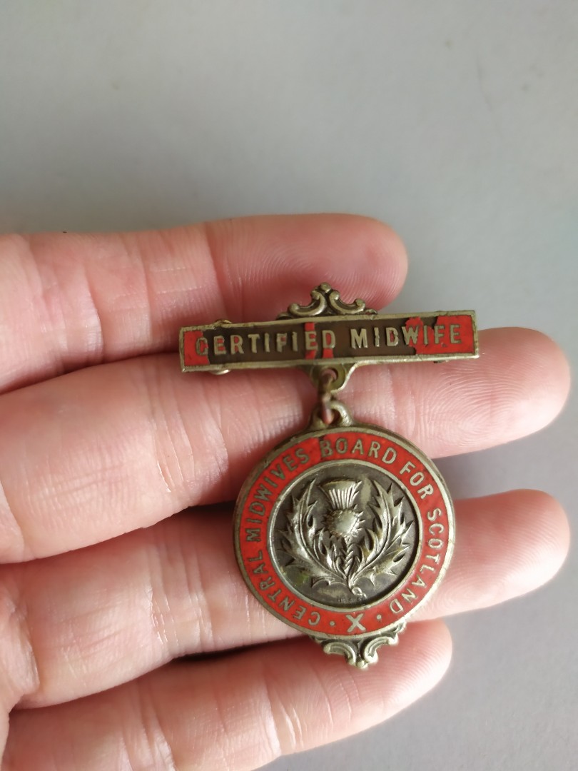Vintage Central Midwives Board For Scotland Pin Badge, Hobbies & Toys ...