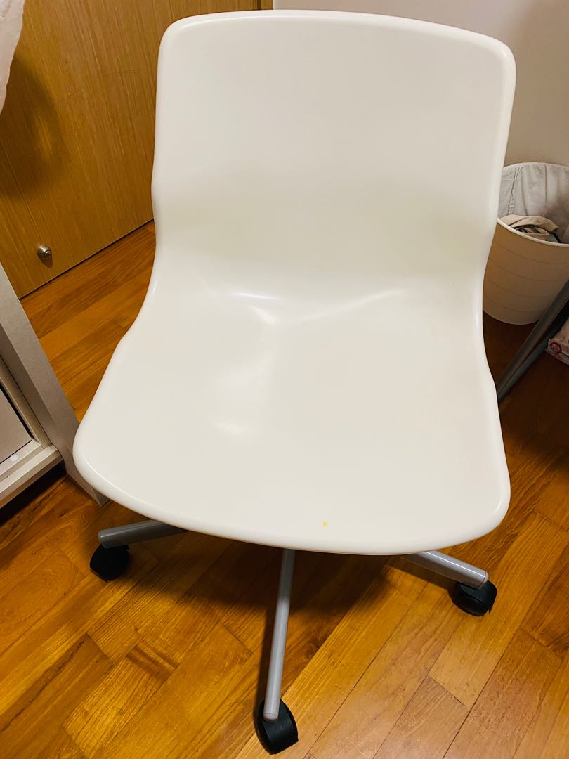 White roller work chair, Furniture & Home Living, Furniture, Chairs on ...