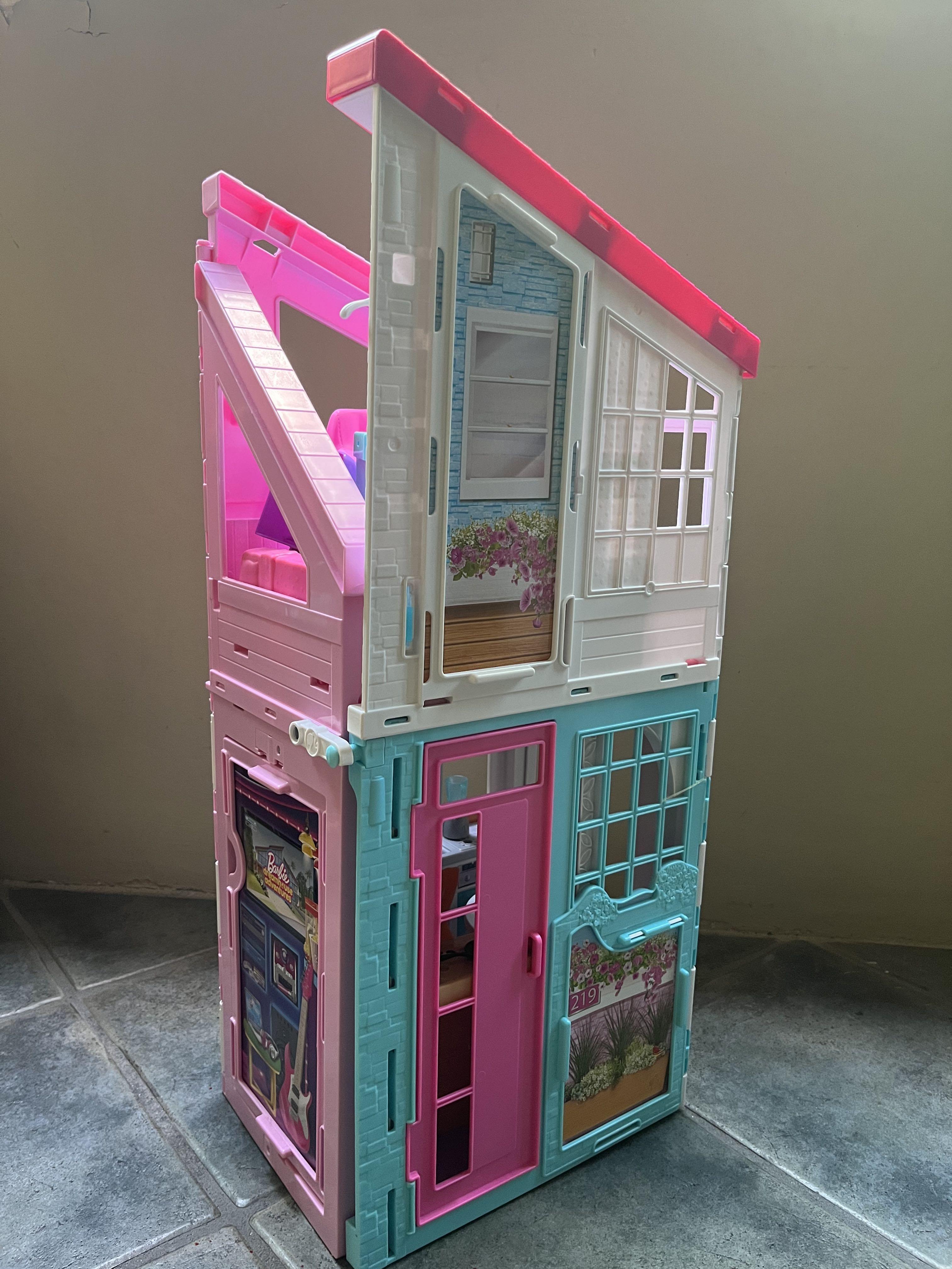 Barbie Malibu House Playset, Hobbies & Toys, Toys & Games on Carousell