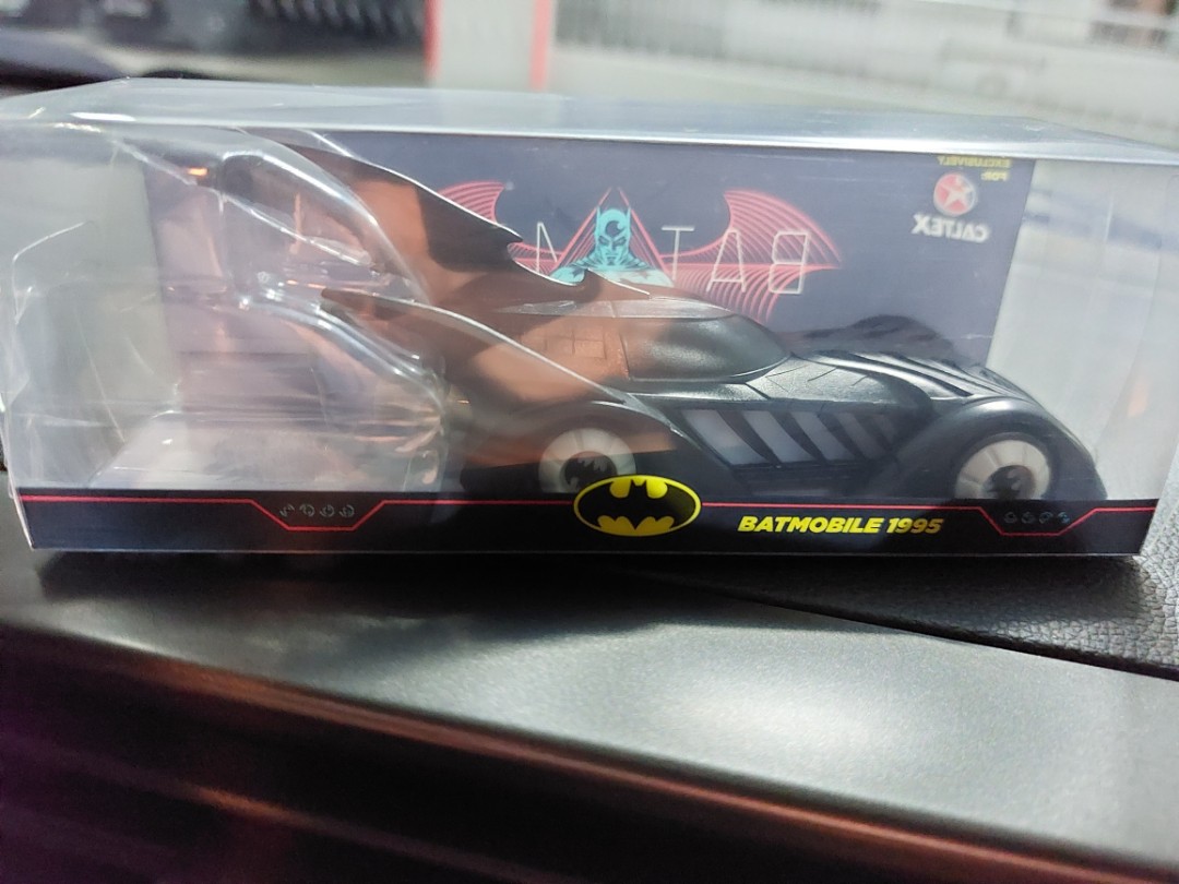 Batmobile 1995, Hobbies & Toys, Memorabilia & Collectibles, Fan ...