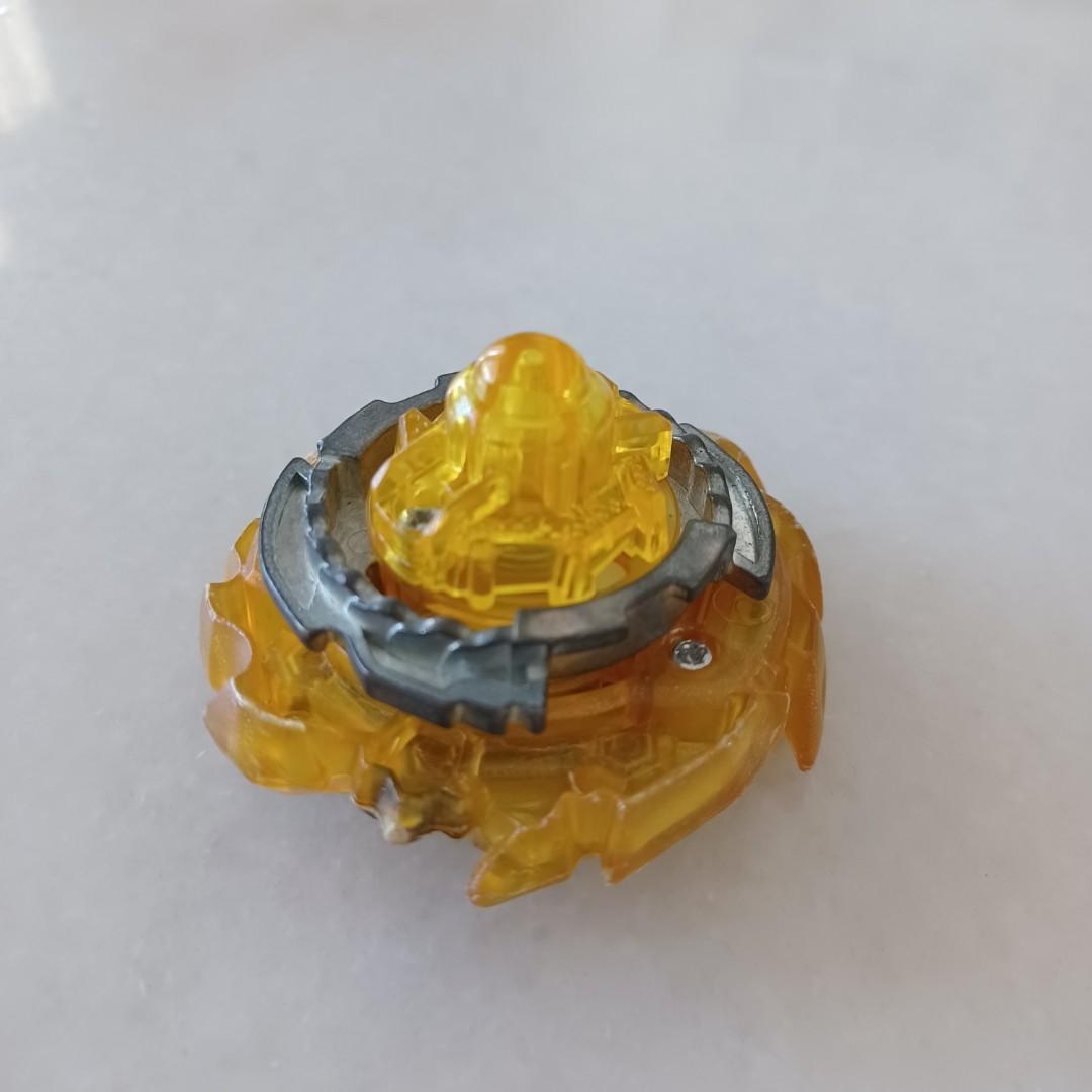 Beyblade Burst Yellow, Hobbies & Toys, Toys & Games on Carousell