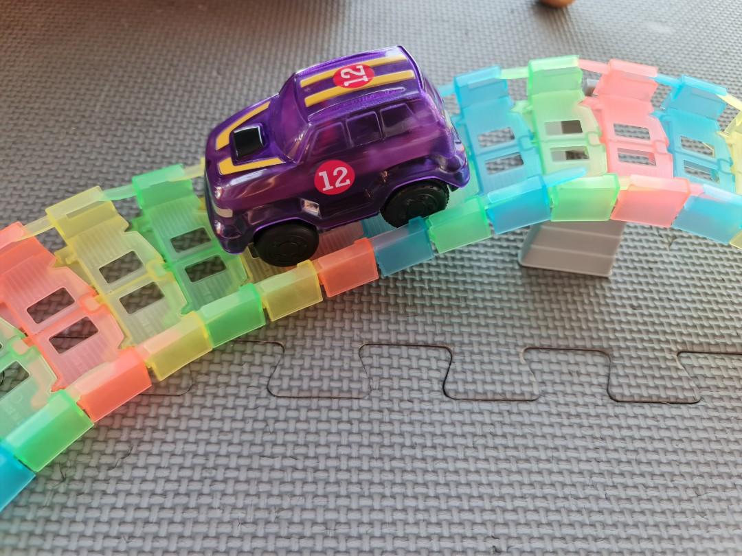 BRU Toys R Us Glow Racer Track Set, Hobbies & Toys, Toys & Games on ...