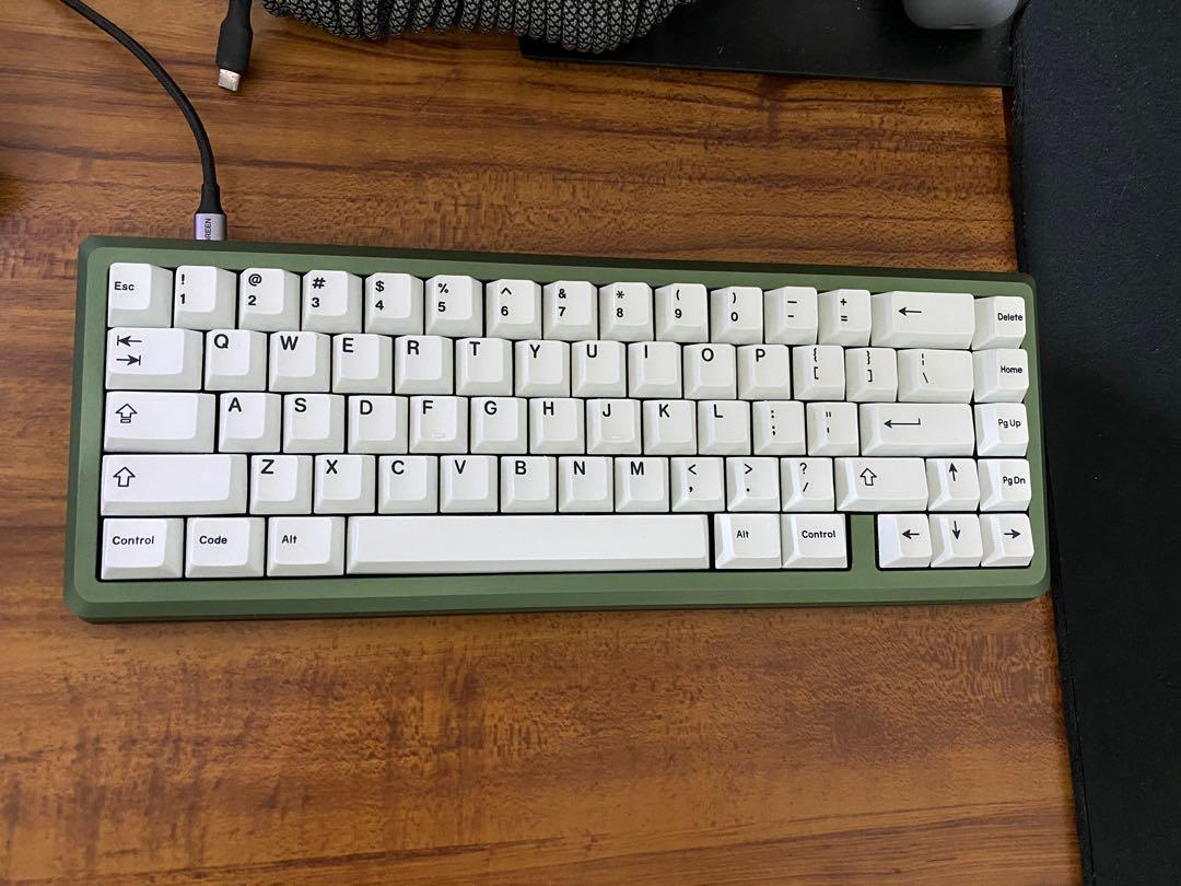 Cary Vespa cr keyboard, Computers & Tech, Parts & Accessories, Computer ...