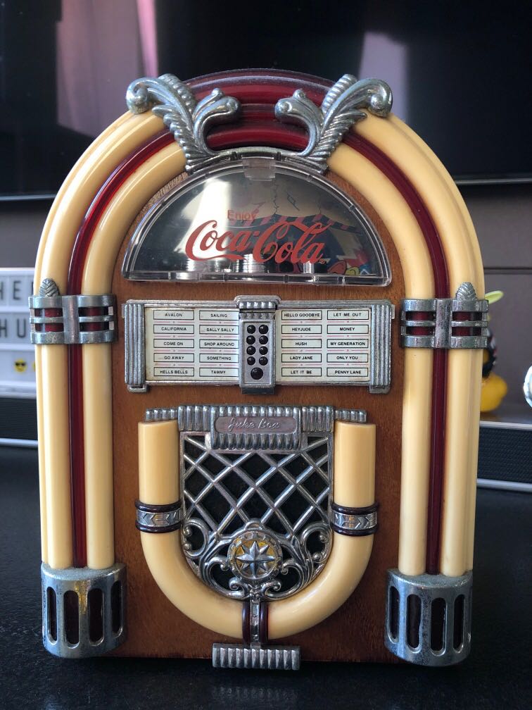 Authentic Limited Edition Coca Cola Jukebox, Hobbies & Toys ...