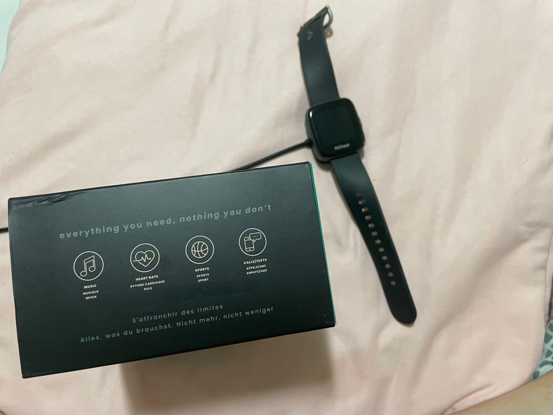 FitTrack Smart Watch, Mobile Phones & Gadgets, Wearables & Smart ...