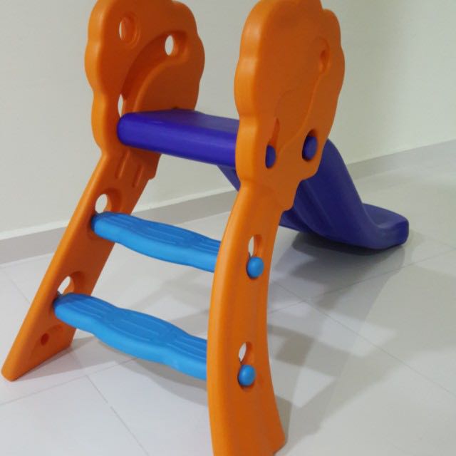 Friso play slide, Babies & Kids, Infant Playtime on Carousell