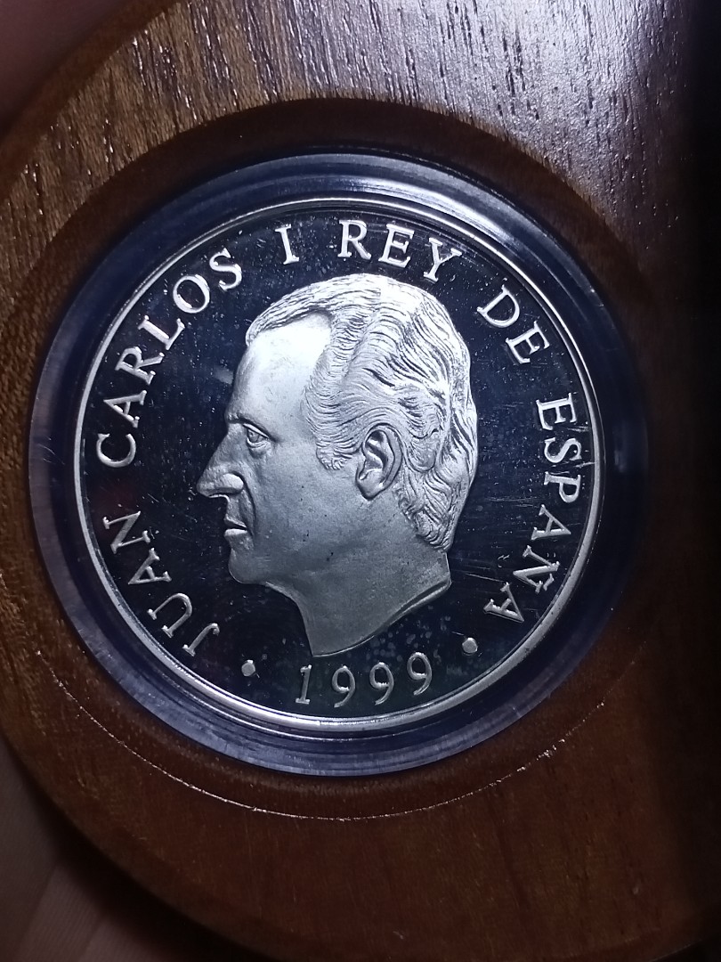 JUAN CARLOS COIN PROOF, Hobbies & Toys, Memorabilia & Collectibles ...