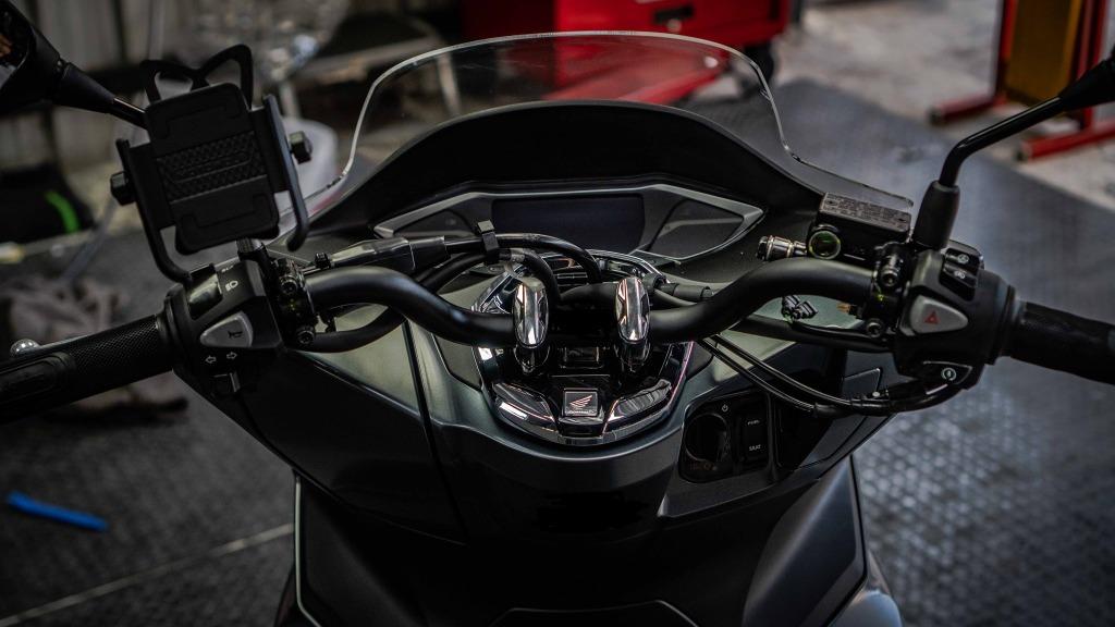 Moto Lassy Singapore Honda PCX 160 2021 Version 15 22mm Standard Handle ...