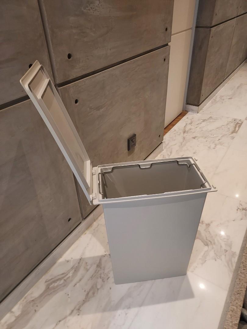 Muji Polypropylene Dust box with lid Used, Furniture & Home Living ...