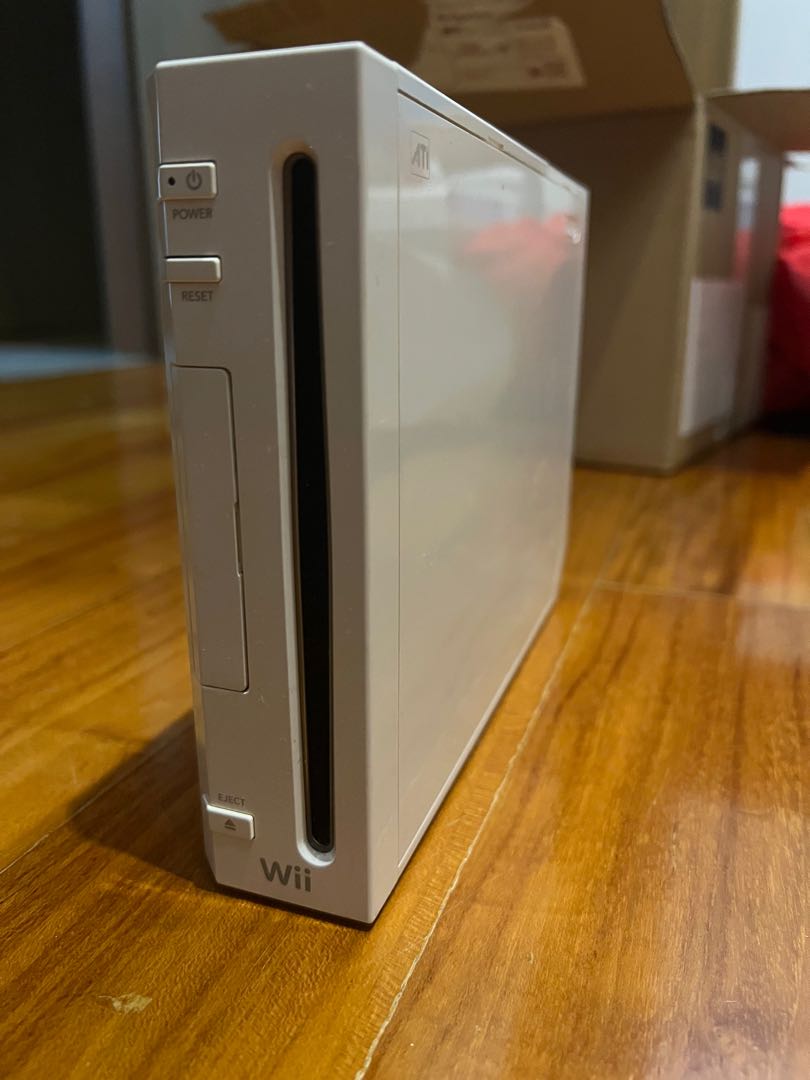 Nintendo Wii Console, Video Gaming, Video Game Consoles, Nintendo on ...