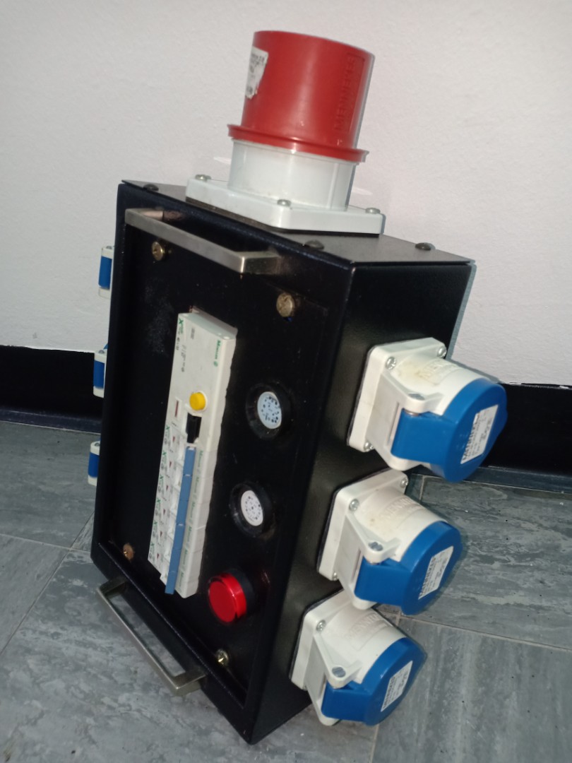 Power Supply DB box 32amp Mennekes Germany original, Computers & Tech ...