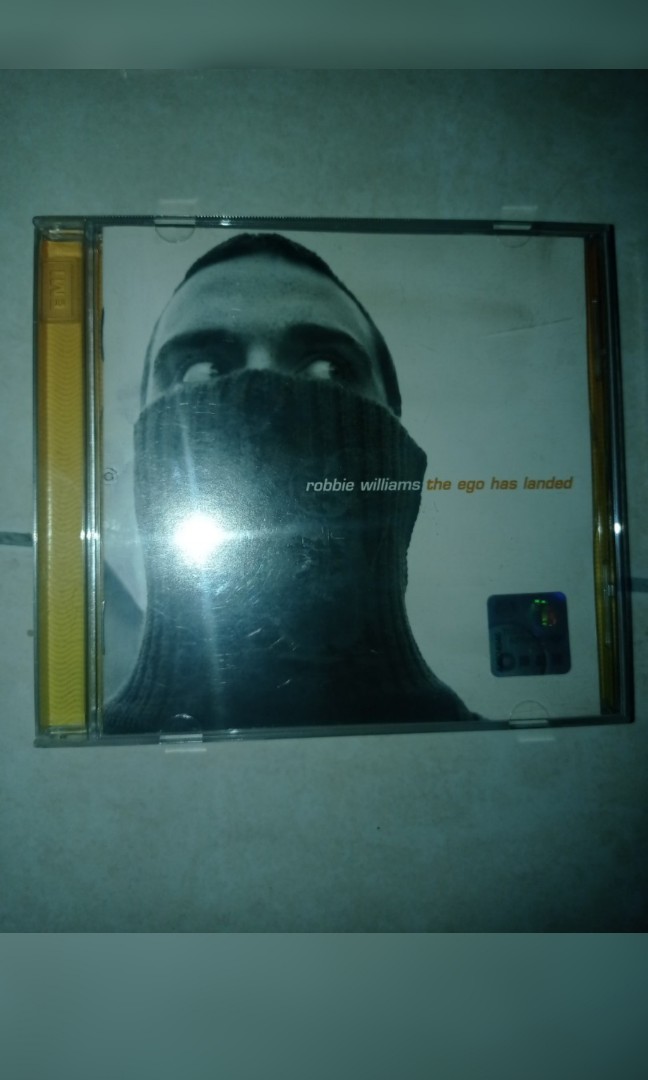 Robbie Williams, Hobbies & Toys, Music & Media, CDs & DVDs on Carousell