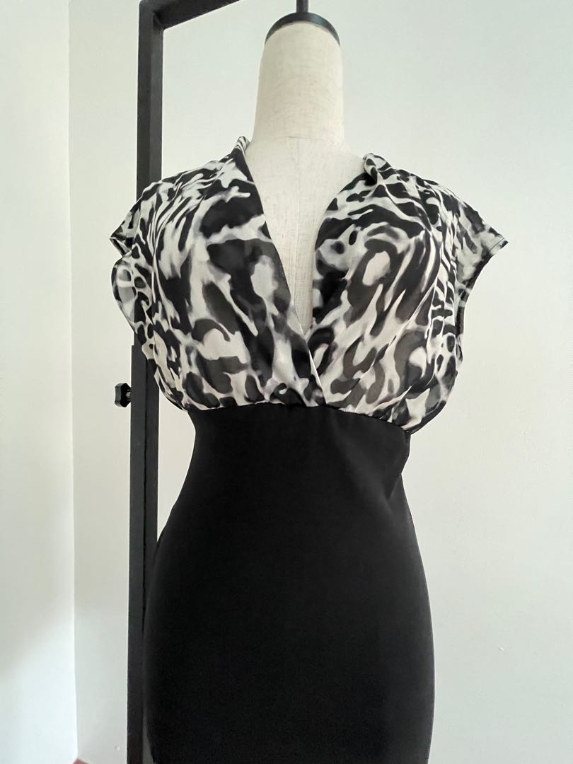 Sexy fitting dress, Women's Fashion, Dresses & Sets, Dresses on Carousell