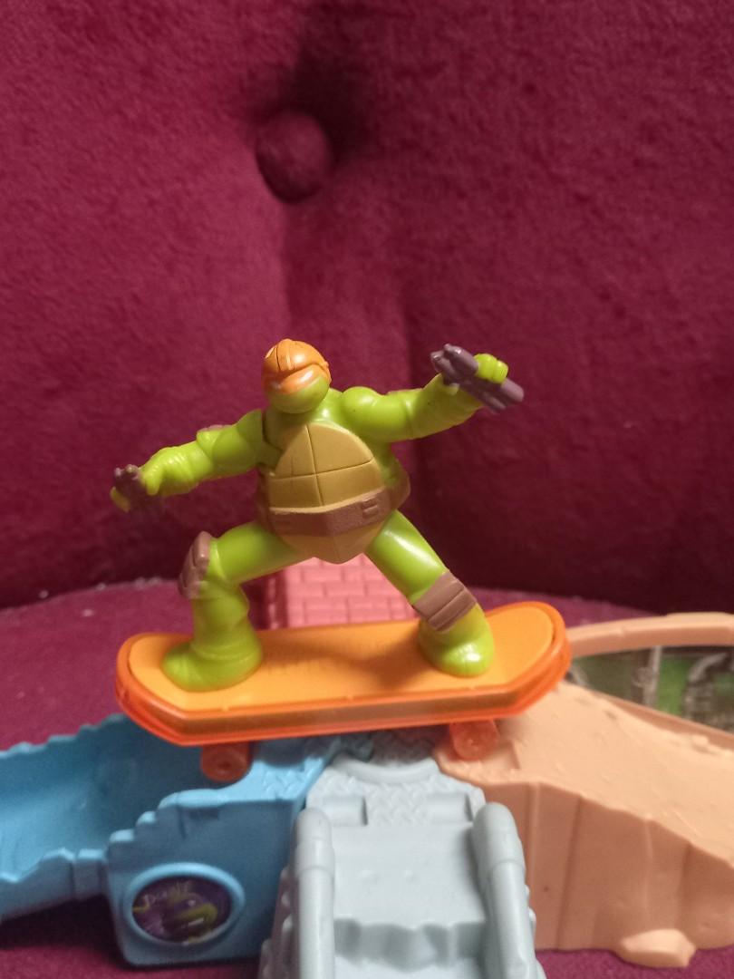 Teenage Mutant Ninja turtles skateboard set Mcdonalds toys 2013 ...