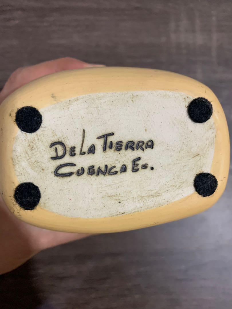Vintage dela tierra cuenca ecuador pottery vase, Furniture & Home ...
