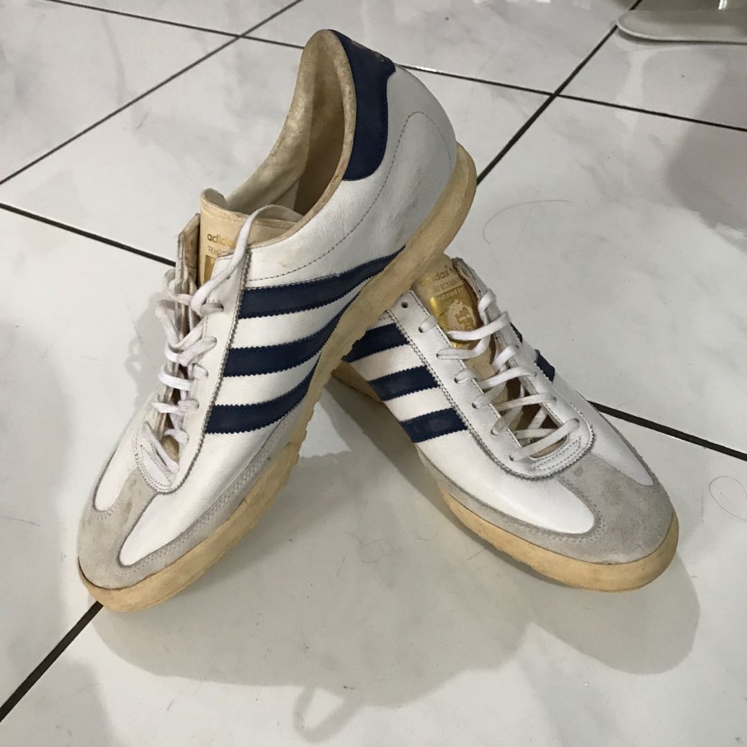 Adidas BECKENBAUR ALLROUND, Fesyen Pria, Sepatu , Sneakers di Carousell