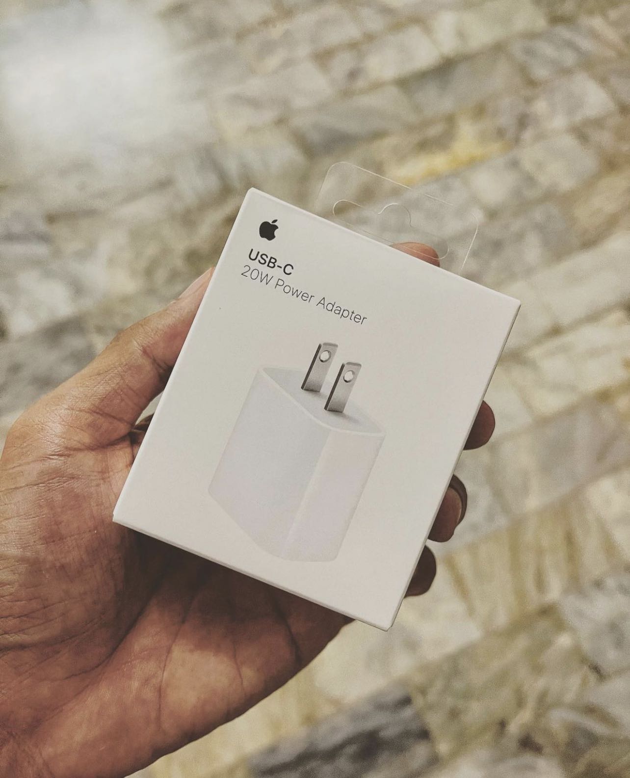 Apple iphone adapter, Mobile Phones & Gadgets, Mobile & Gadget ...