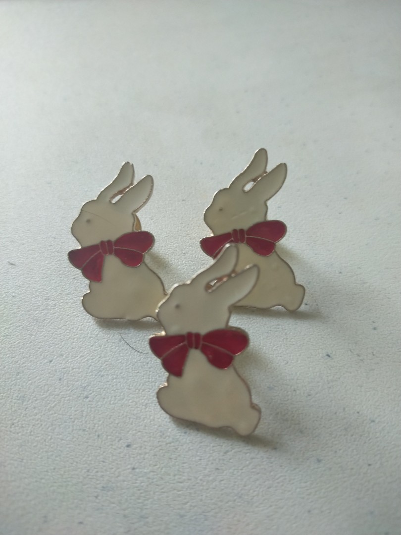 Badges (Lucky Draw), Hobbies & Toys, Memorabilia & Collectibles ...