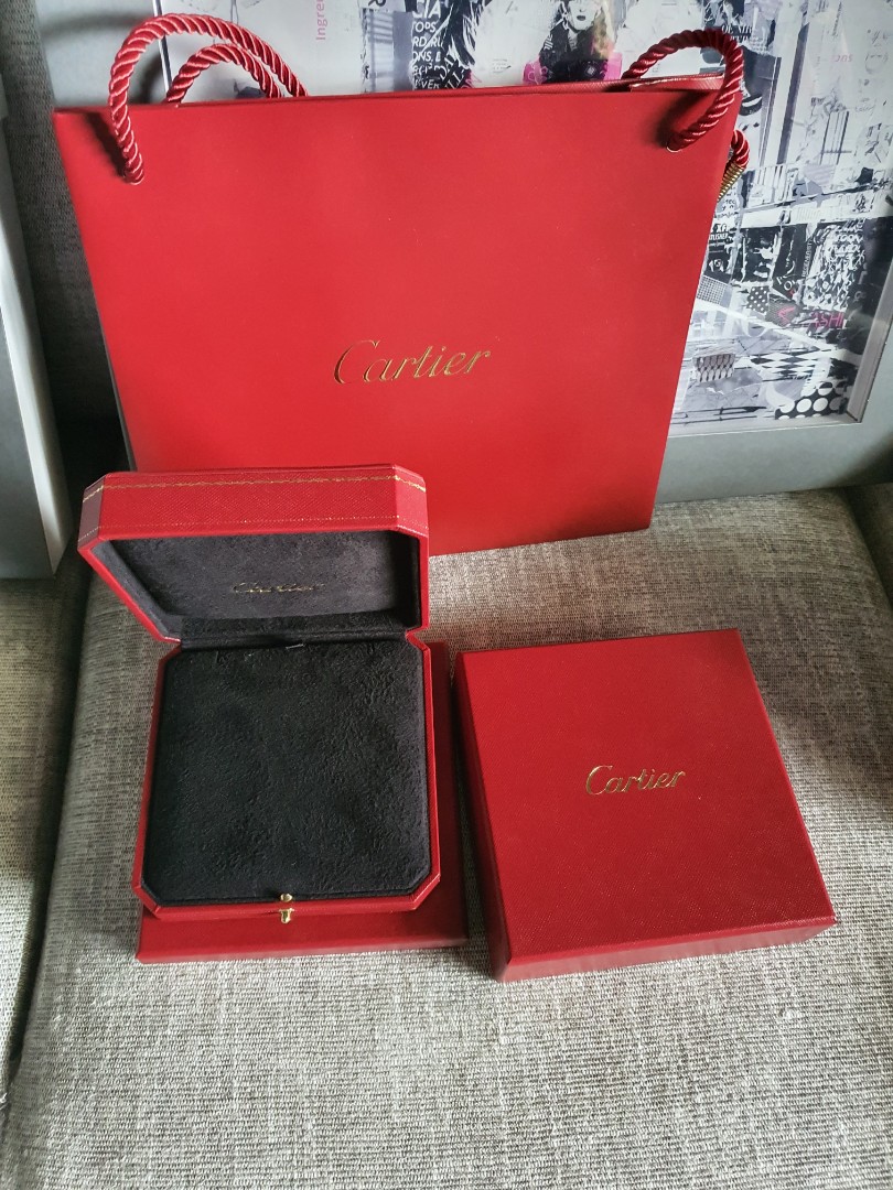 Cartier jewelry boxes for Necklaces, Women's Fashion, Jewelry ...