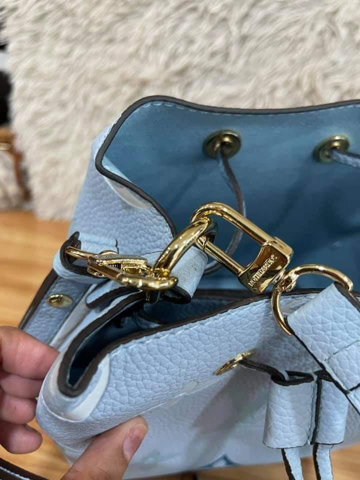 ☑️Coded LV bucket pull string EMPREINTE, Women's Fashion, Bags ...