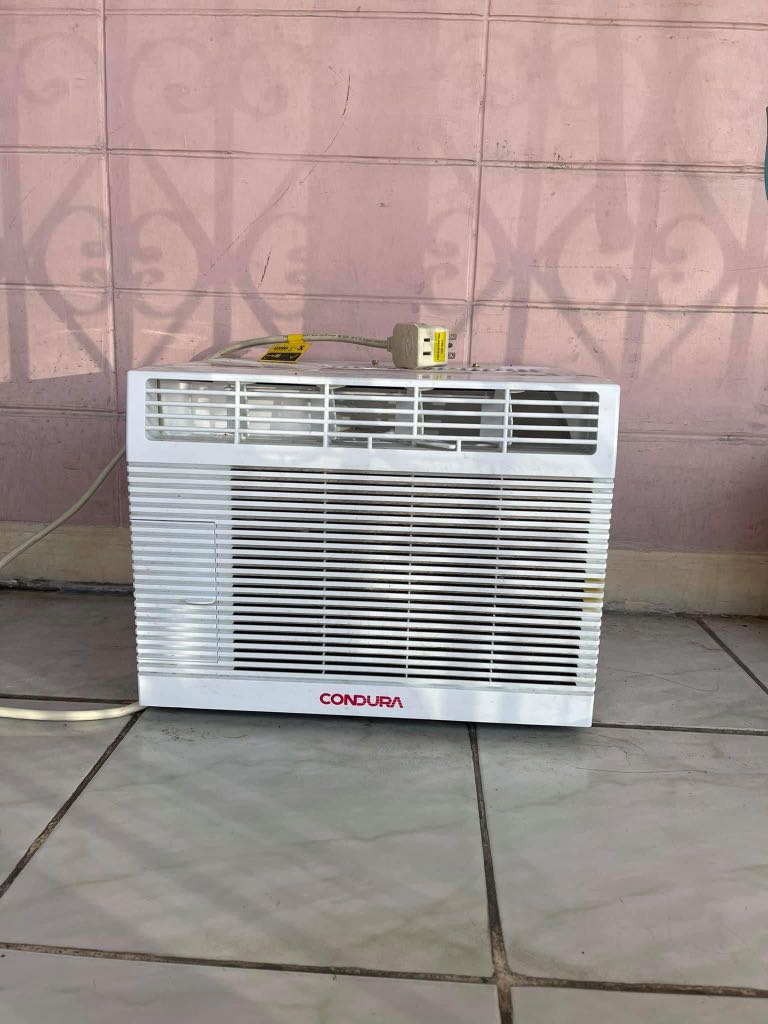 Condura 0.5 hp AC, TV & Home Appliances, Air Conditioning and Heating ...