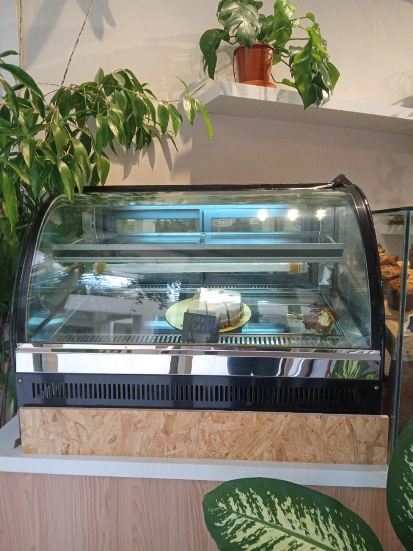 Counter top Cake Display Chiller, TV & Home Appliances, Kitchen ...