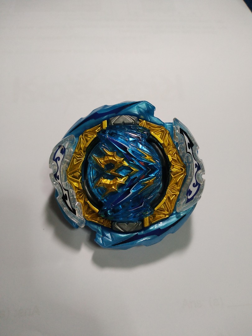 Cyclone belial / cyclone ragnaruk . Giga . Never| authentic|DB|beyblade ...