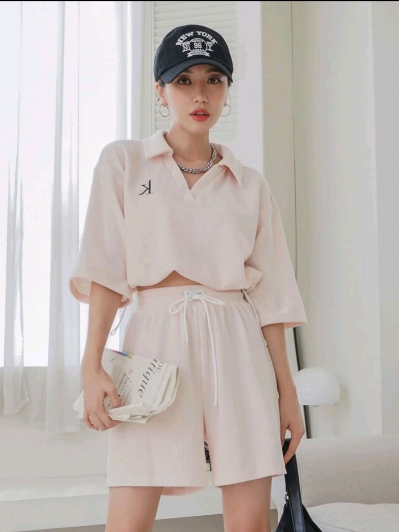 golf outfit matching set (beige), Women's Fashion, Dresses & Sets, Sets ...