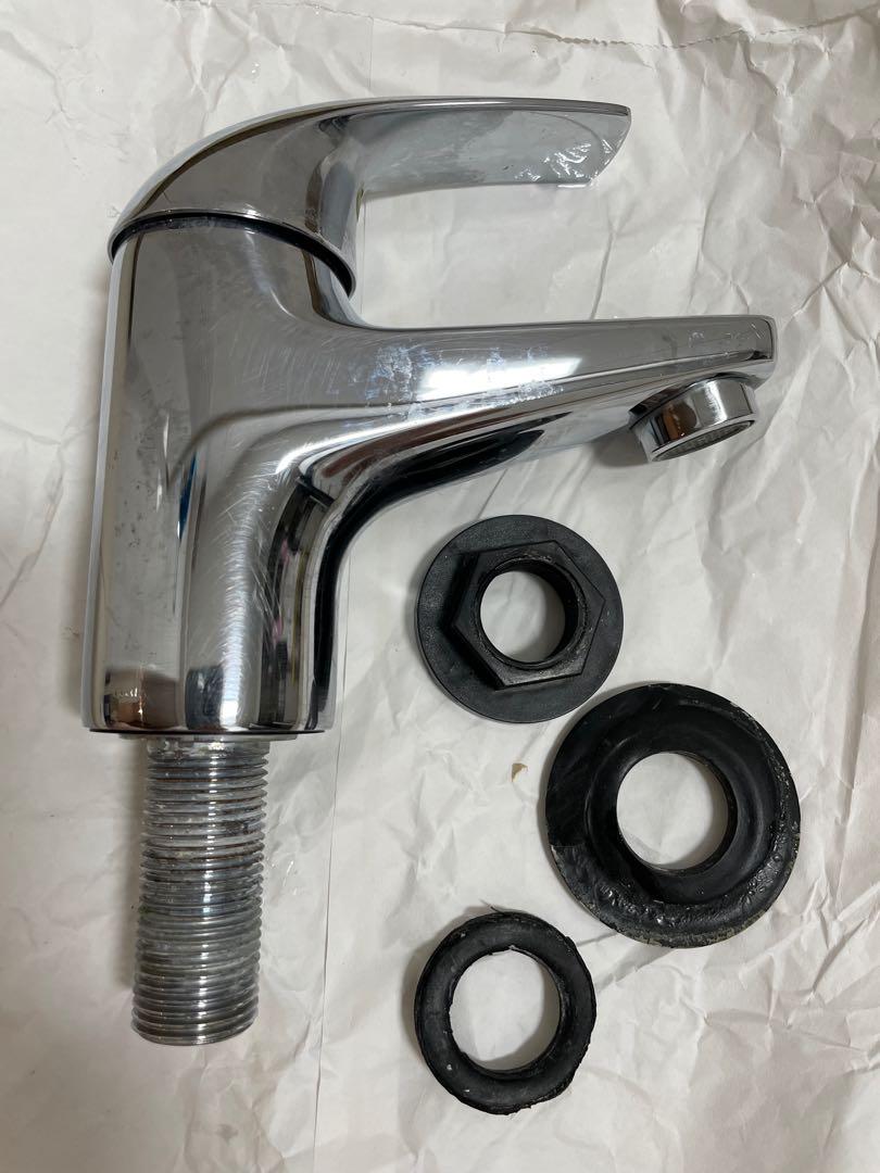 Grohe Baucurve Pillar Tap, Furniture & Home Living, Bathroom & Kitchen ...