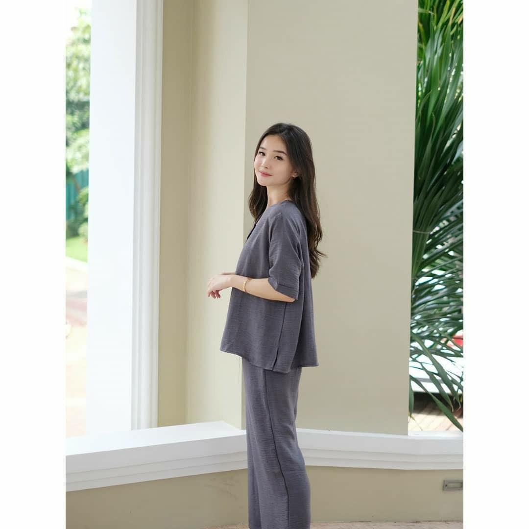 JS980 Gwenny Airflow Set, Fesyen Wanita, Pakaian Wanita, Lainnya di ...