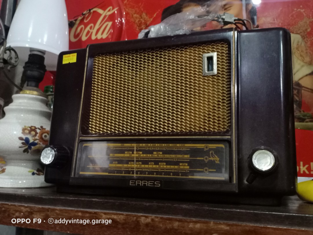 Radio lama erres Netherlands, Hobbies & Toys, Collectibles ...