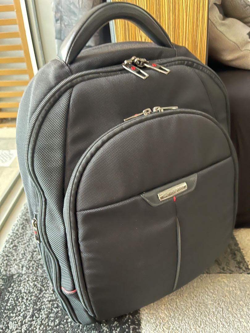 Samsonite office backpack (model: CNUPLT), Men's Fashion, Bags ...