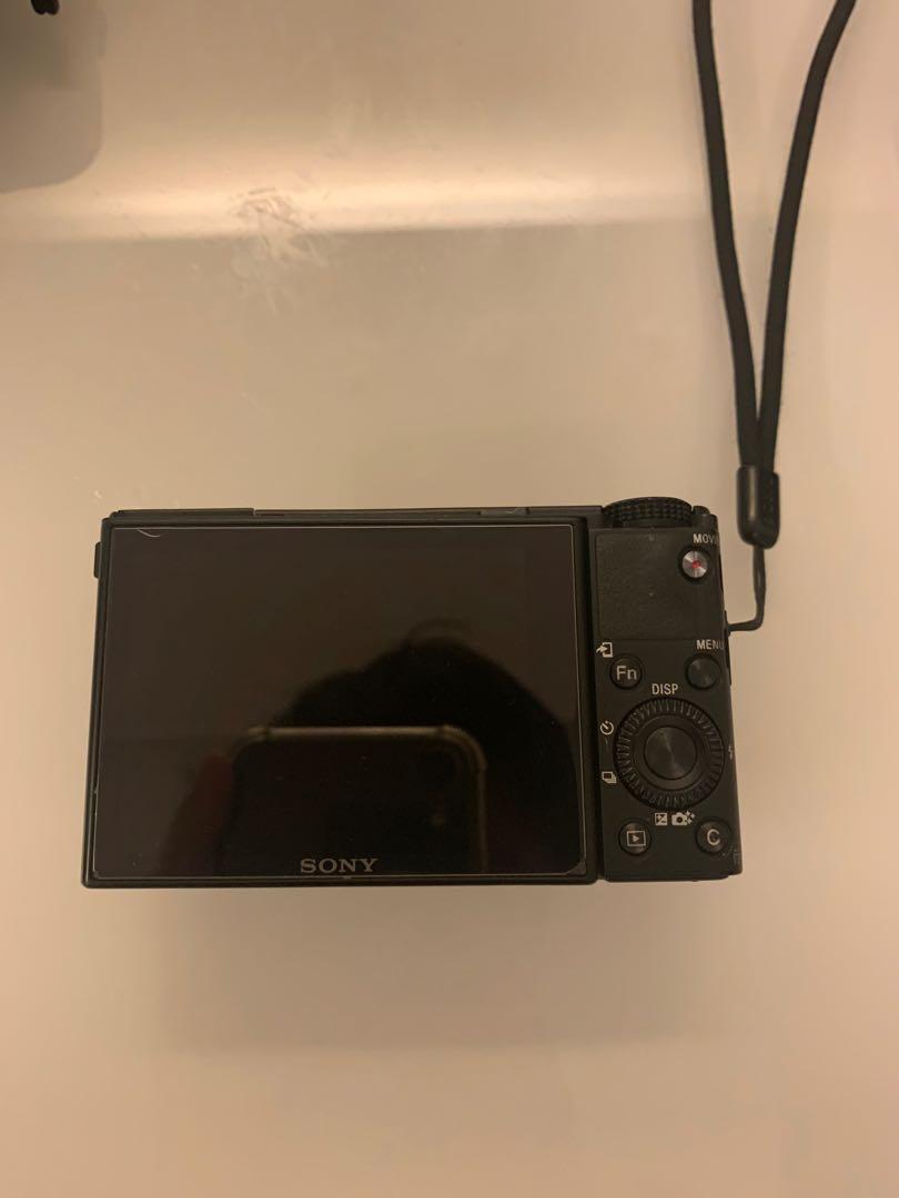 Sony rx100iv mark 4 camera, Photography, Cameras on Carousell