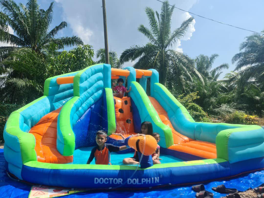 Waterslide Doctor Dolphin, Everything Else, Others on Carousell