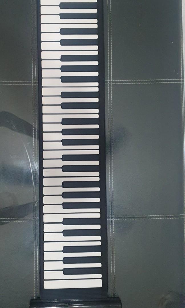61 keys paino foldable, Hobbies & Toys, Music & Media, Musical ...