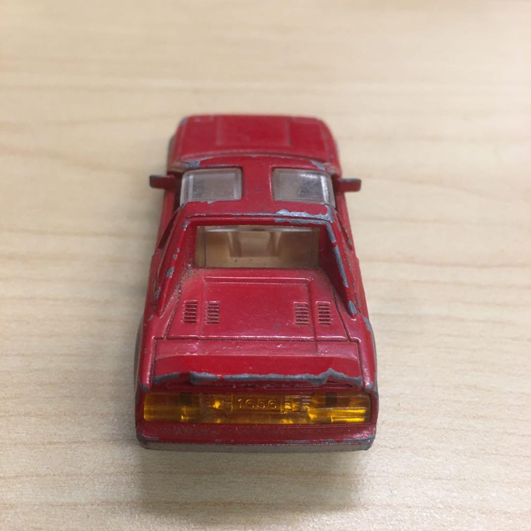 包速遞 日製 tomica 24 MR2 Toyota MR-2 殘車, 興趣及遊戲, 玩具 & 遊戲類 - Carousell
