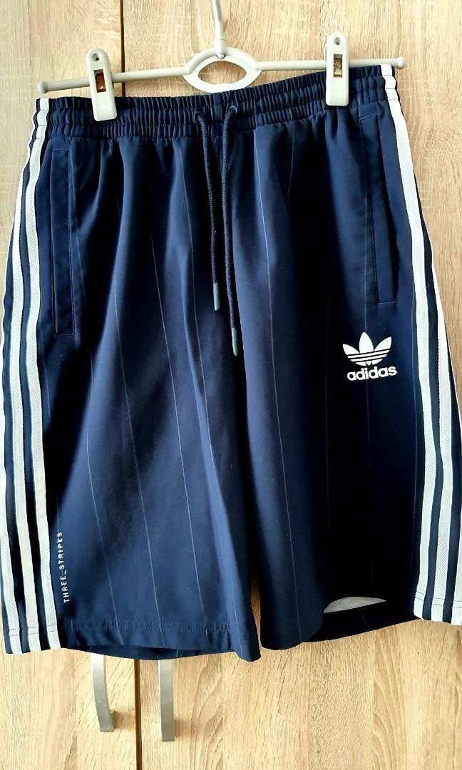Adidas originals berms, Men's Fashion, Bottoms, Shorts on Carousell