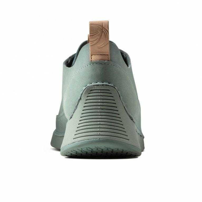 Clarks Tri Spark UK 5.5, Women's Fashion, Footwear, Sneakers on Carousell